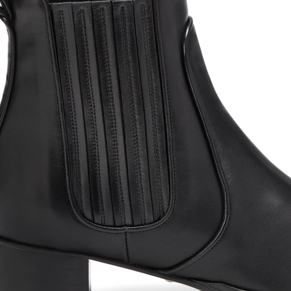 Perfect Chelsea Boot 30 – Sarah Flint