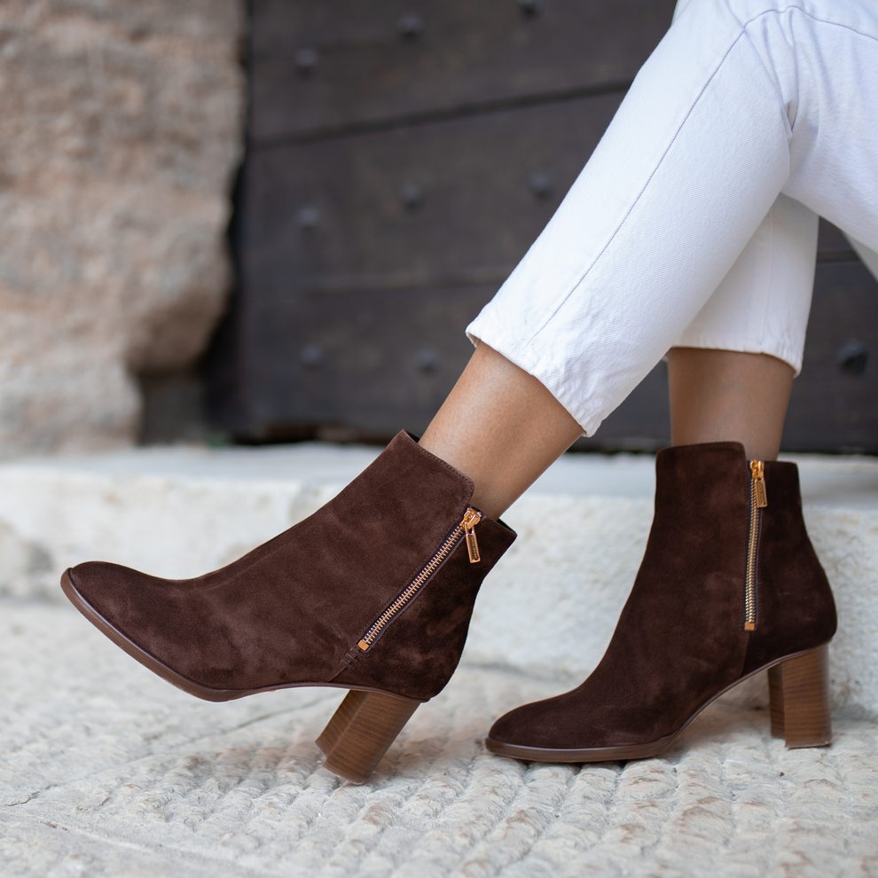 Perfect Zip Bootie 70 – Sarah Flint